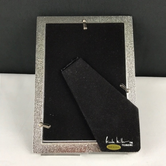 Nicole Miller | Accents | Nwt Nicole Miller 4x6 Frame Silver Glitter ...